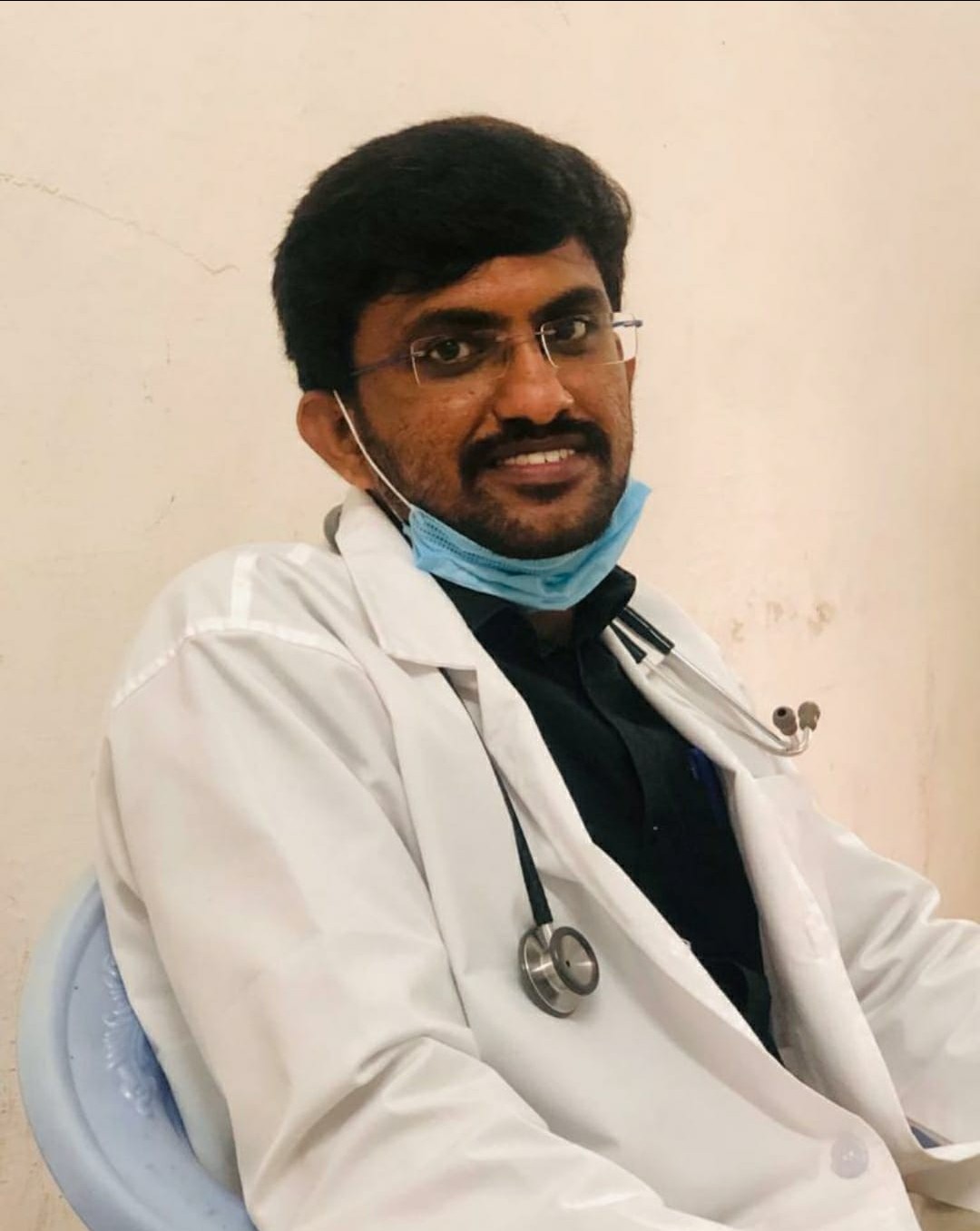 Dr. Maniratnam Pulipati - Book Appointment, Consult Online, View Fees ...