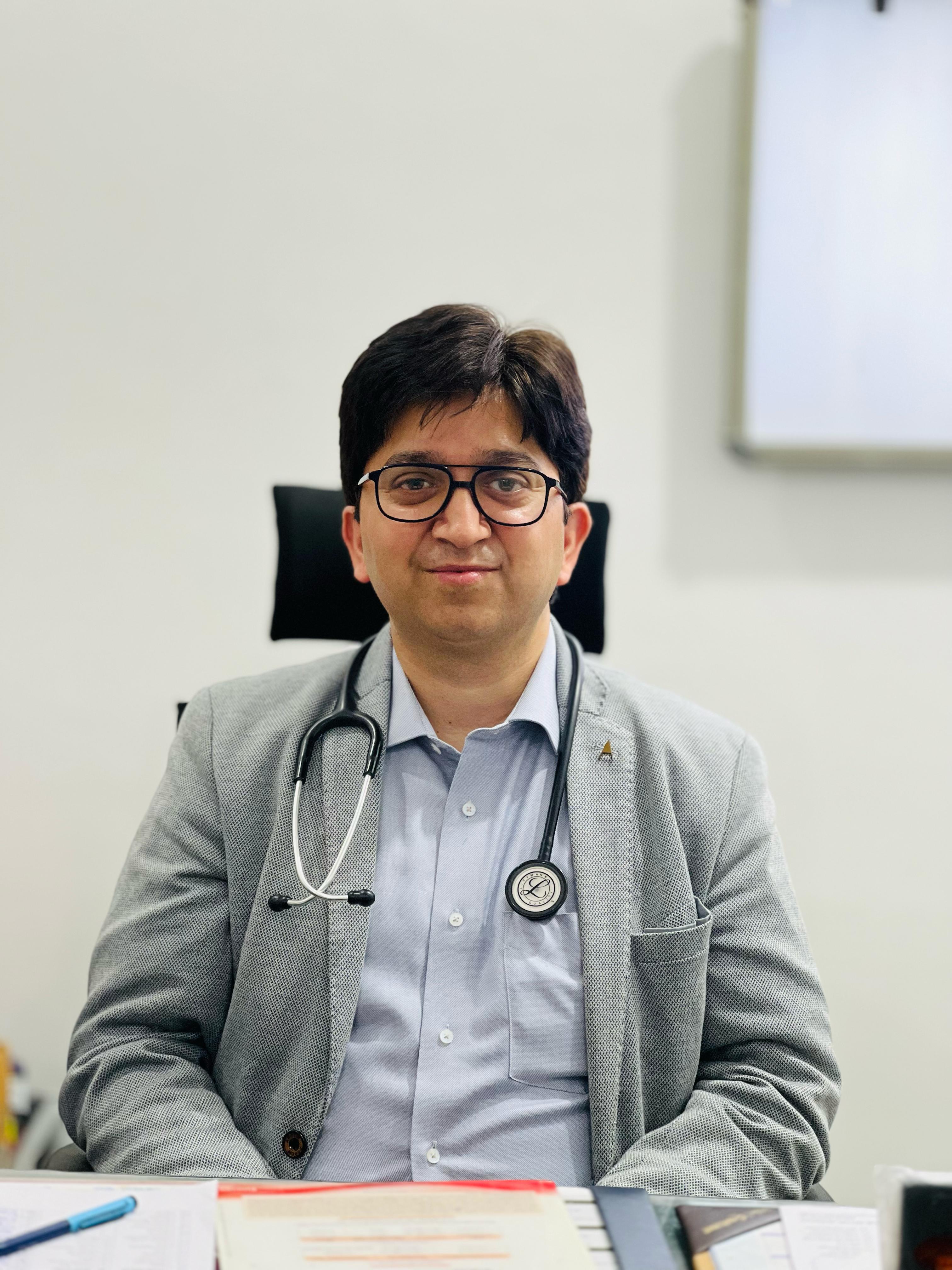 Dr. Rohan Gupta - Book Appointment, Consult Online, View Fees, Contact ...