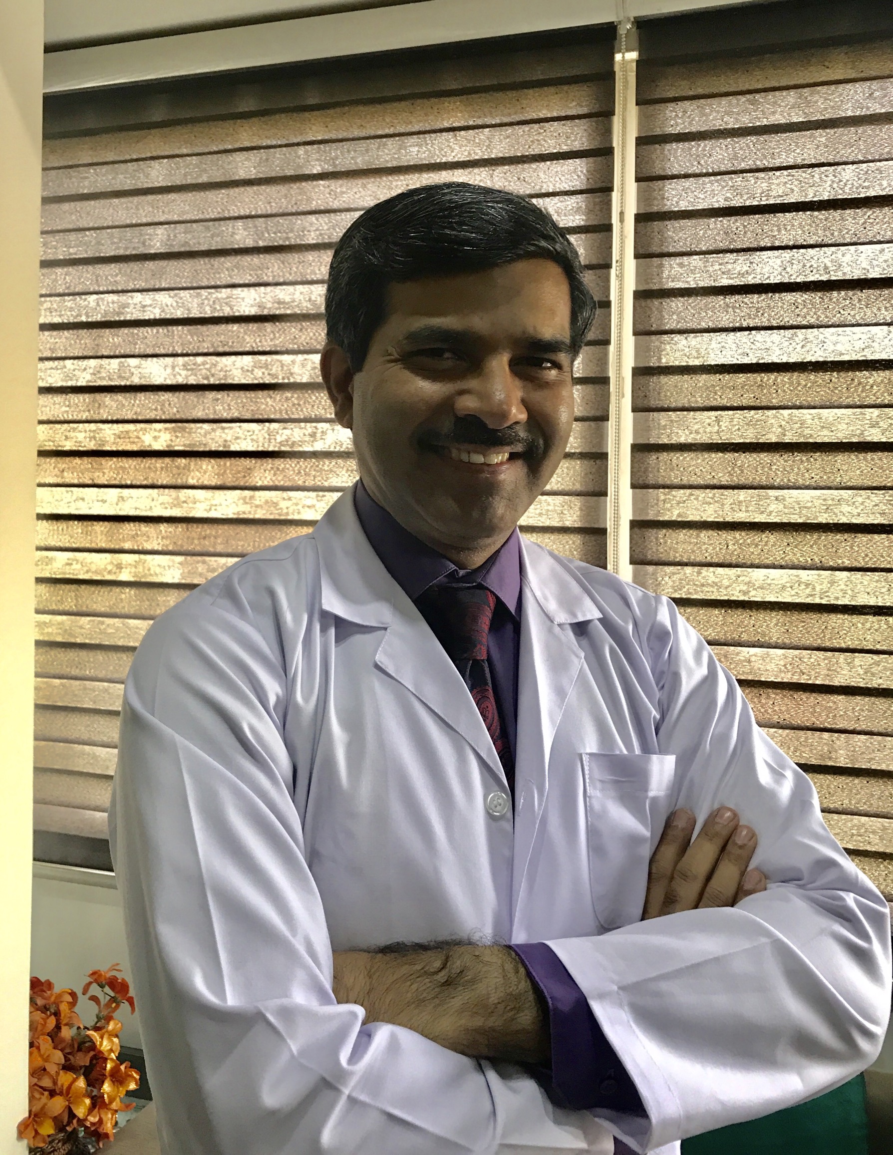 Dr. Atul Girdhar - Book Appointment, Consult Online, View Fees, Contact ...