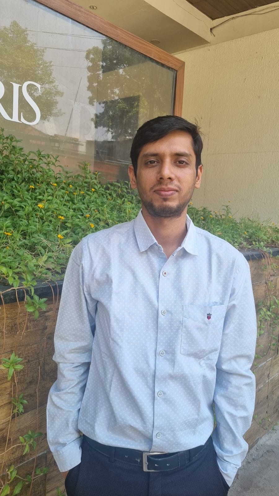 Dr. Harshit Saurav - Book Appointment, Consult Online, View Fees ...