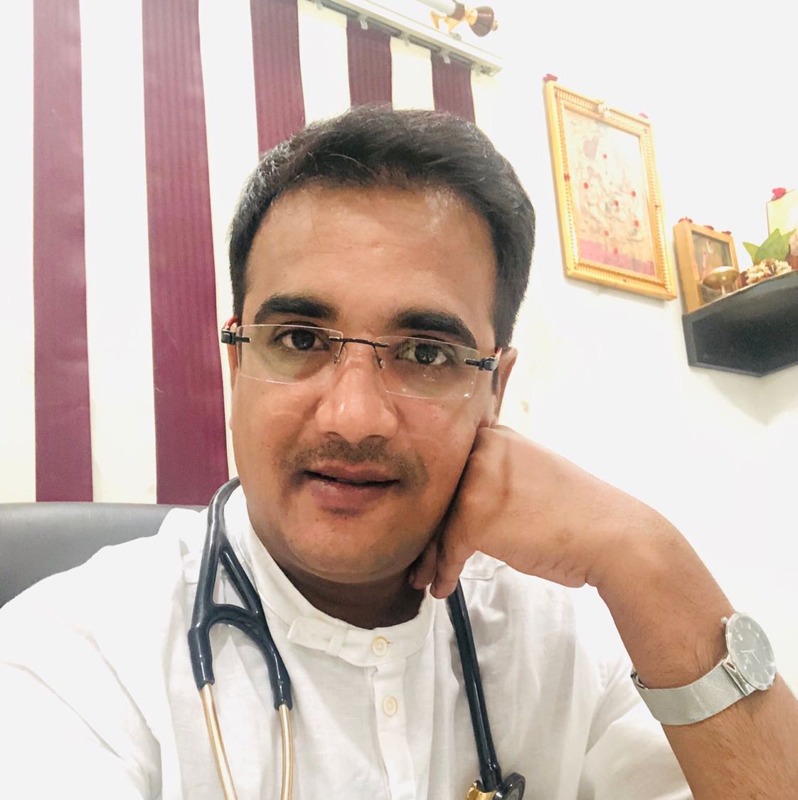Dr. Raghavendra Raju - Book Appointment, Consult Online, View Fees ...