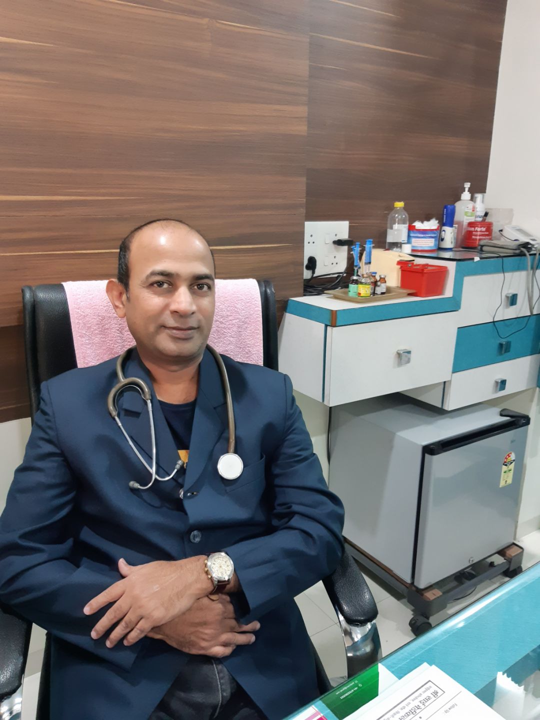 Dr Shailesh Sadashiv Bomble - Book Appointment, Consult Online, View ...