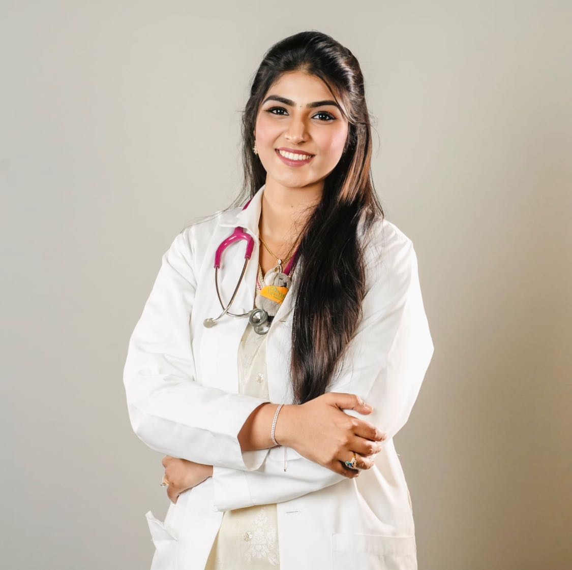 Dr. Samutirika Devi Dinesh - Book Appointment, Consult Online, View Fees, Contact Number ...